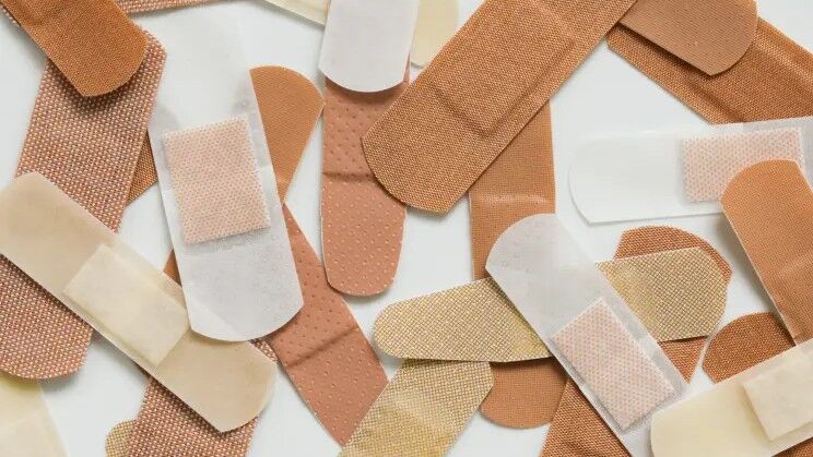 5 Common Band-Aids and Their Appropriate Usage Scenarios - PURELIFE ...